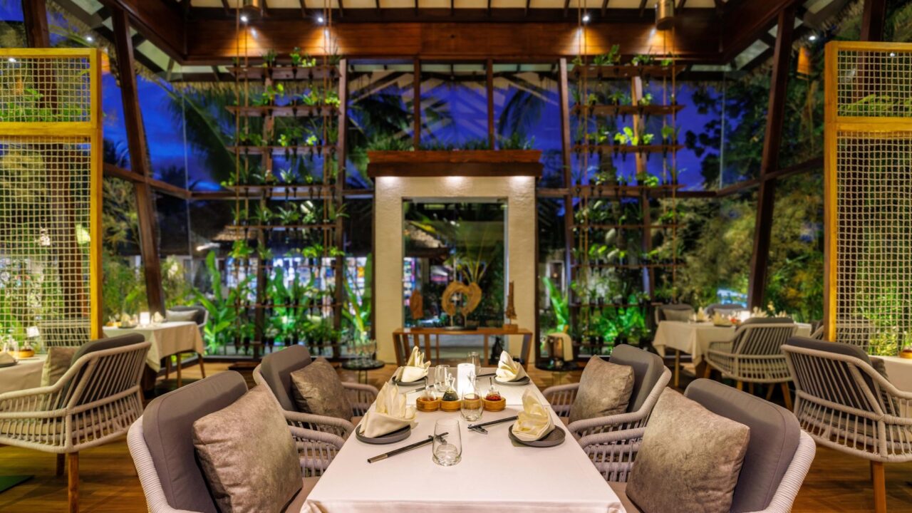 Maldives Special: OZEN Reserve Bolifushi – private… | Signature